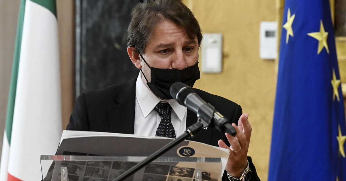 La giravolta di Tridico su Quota 100 | Il Foglio